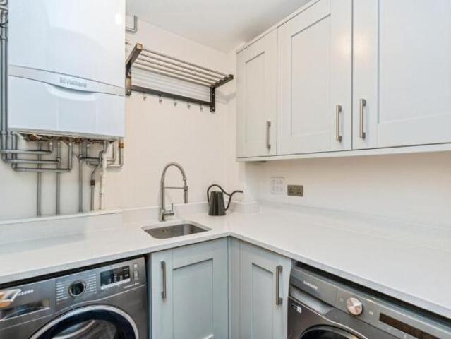 4 bedroom detached house for sale in Bargain Close, Southampton, SO16