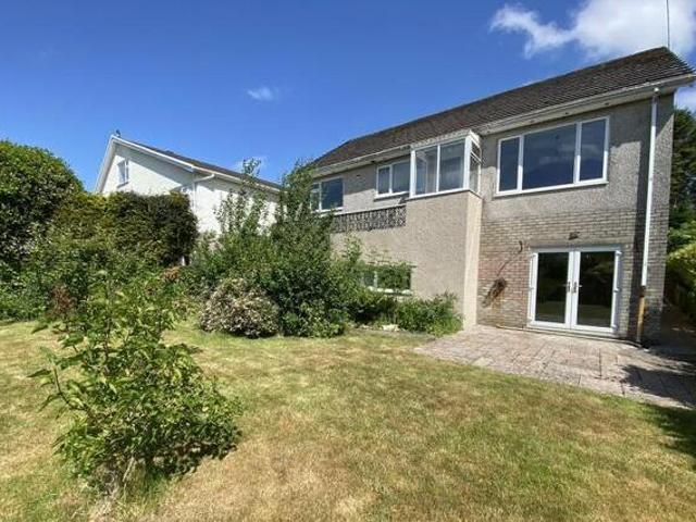 4 Bedroom Detached House For Sale In Bardsea