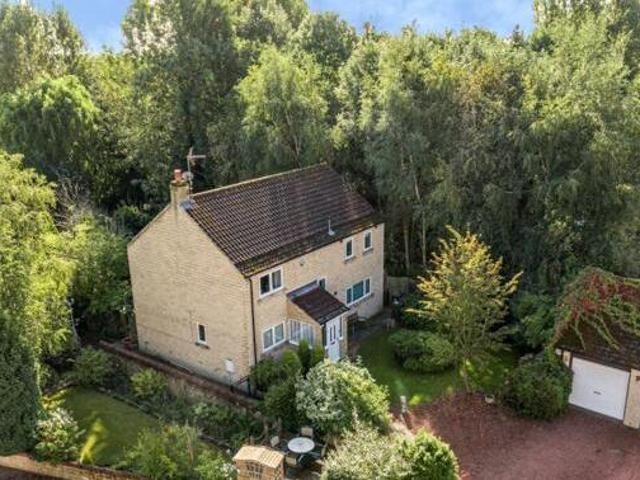 4 Bedroom Detached House For Sale In Barkston Ash