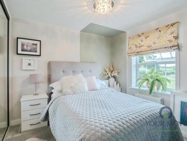 4 bedroom detached house for sale in Barley Close, Whetstone, Leicester, Leicestershire, LE8