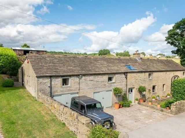 4 Bedroom Detached House For Sale In Barn, High Flatts