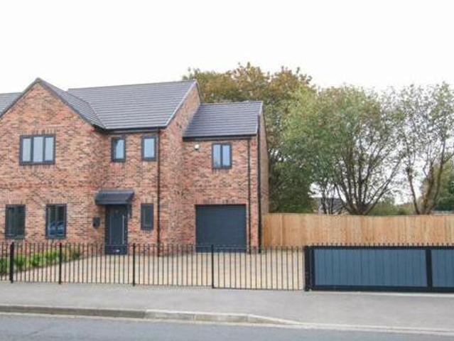4 Bedroom Detached House For Sale In Barnby Dun