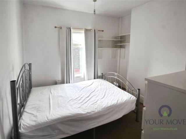 4 bedroom detached house for sale in Barnsley Road, Sheffield, S5