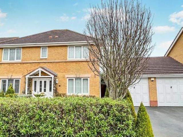 4 Bedroom Detached House For Sale In Barry