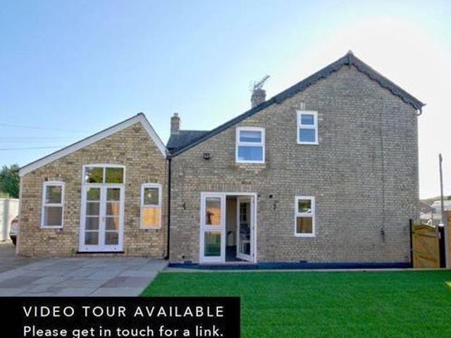 4 bedroom detached house for sale in Bartlow Road Linton CB21