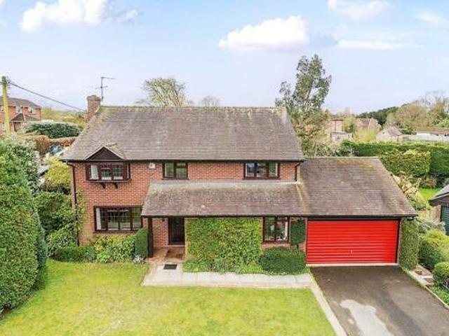 4 Bedroom Detached House For Sale In Basingstoke
