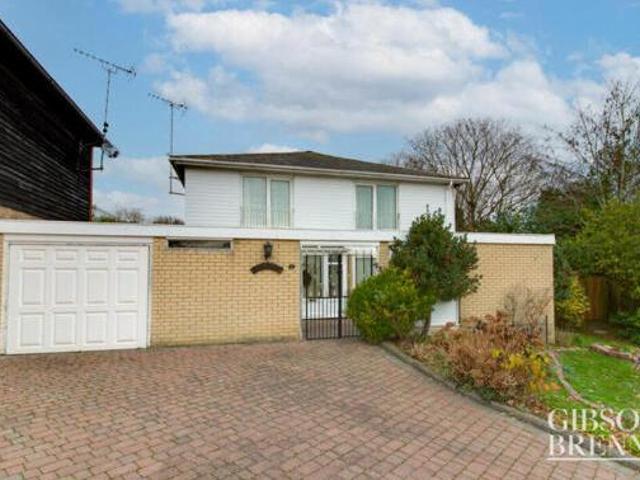 4 Bedroom Detached House For Sale In Basildon