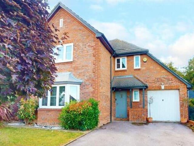 4 Bedroom Detached House For Sale In Basildon, Essex