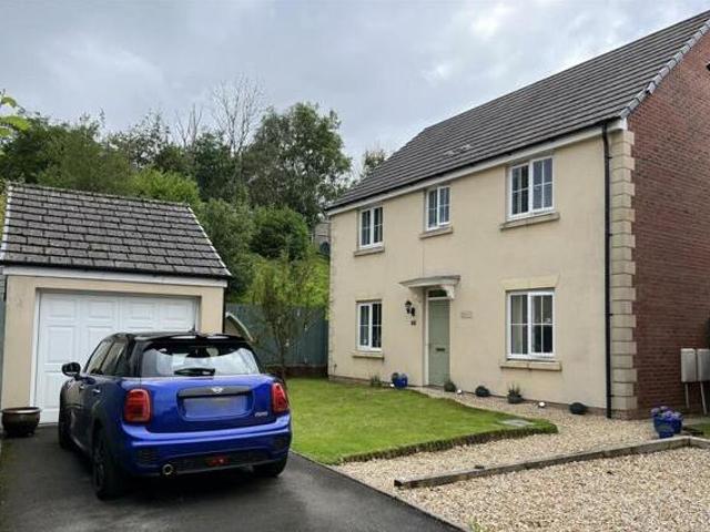 4 Bedroom Detached House For Sale In Betws