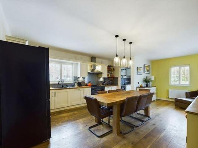 4 Bedroom Detached House For Sale In Betws
