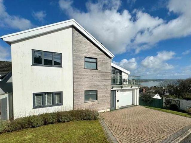 4 Bedroom Detached House For Sale In Bevelin Hall