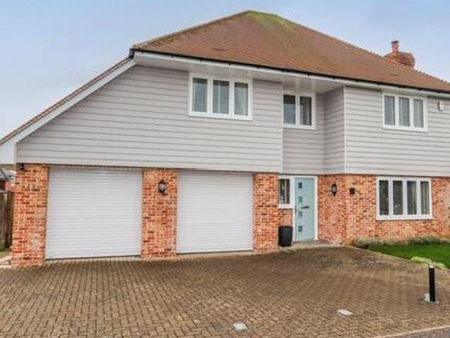 4 Bedroom Detached House For Sale In Bexhill on sea