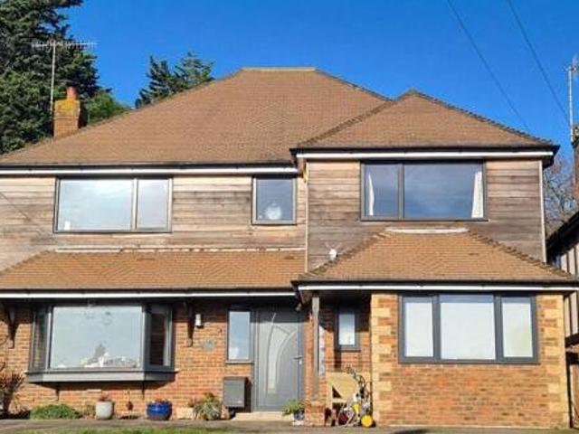 4 Bedroom Detached House For Sale In Bexhill on sea