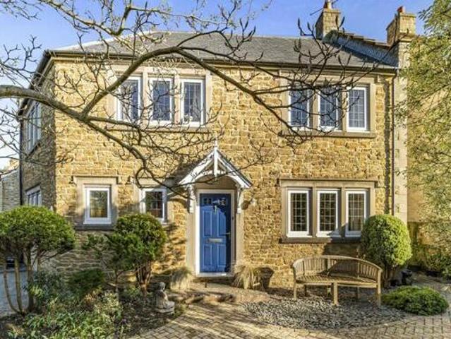 4 Bedroom Detached House For Sale In Beaminster