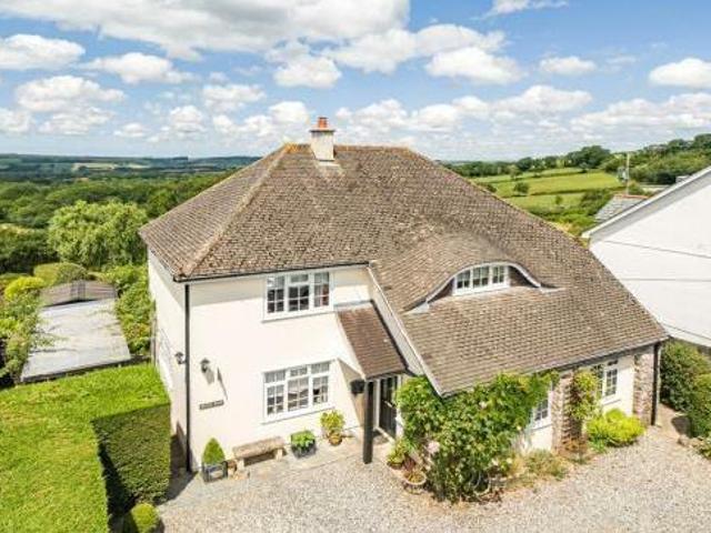 4 Bedroom Detached House For Sale In Beaworthy