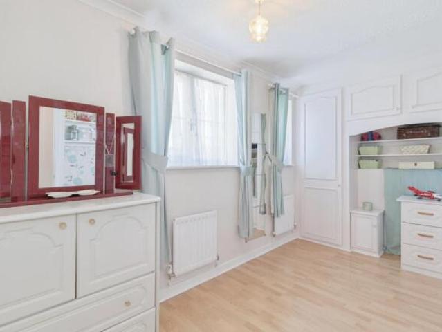 4 bedroom detached house for sale in Beaufort Way, Leicester, LE2