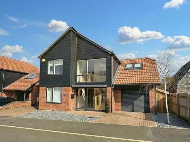 4 Bedroom Detached House For Sale In Beck Row