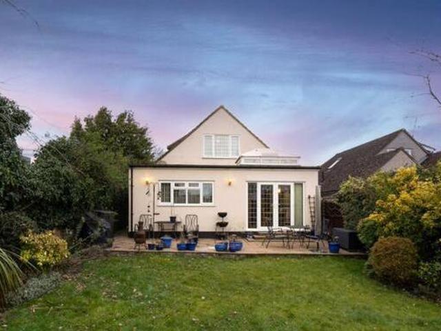 4 Bedroom Detached House For Sale In Bedmond