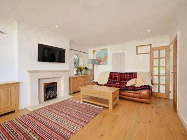 4 bedroom detached house for sale in Beechwood Close, Brighton, BN1