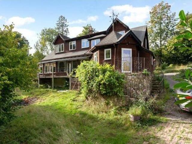 4 Bedroom Detached House For Sale In Beech