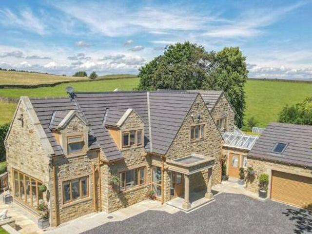 4 Bedroom Detached House For Sale In Beech Hill Road