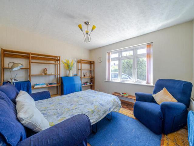 4 bedroom detached house for sale in Beech Lane, Earley, Reading, RG6