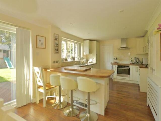 4 bedroom detached house for sale in Bell Chapel Close, Kingsnorth, Ashford, TN23