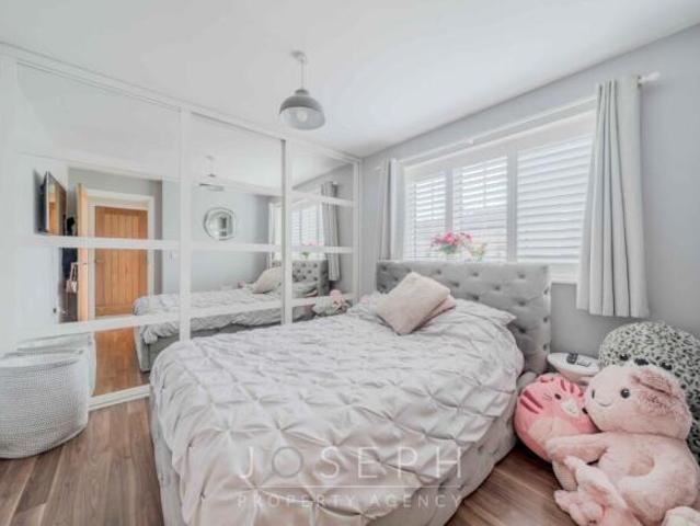 4 bedroom detached house for sale in Belmont Road, Ipswich, IP8