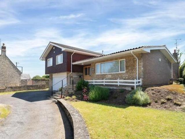 4 Bedroom Detached House For Sale In Belmesthorpe, Stamford