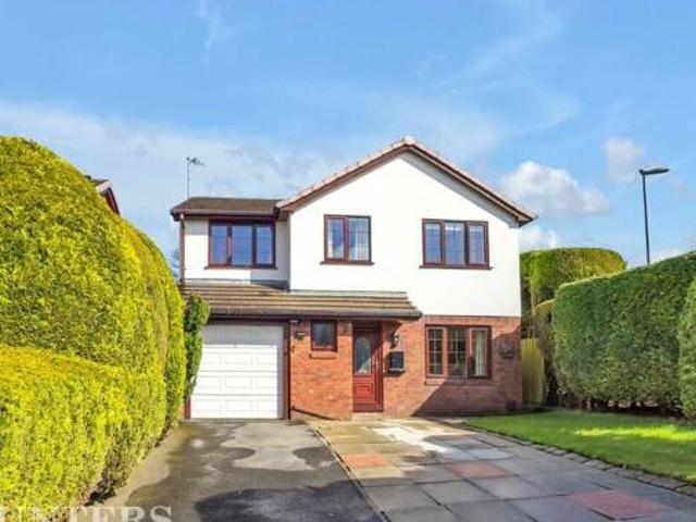 4 Bedroom Detached House For Sale In Bents Farm Estate, Littleborough