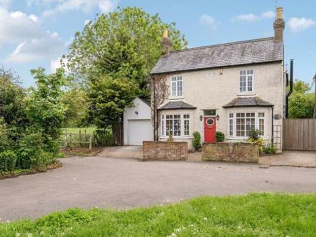 4 Bedroom Detached House For Sale In Berkshire