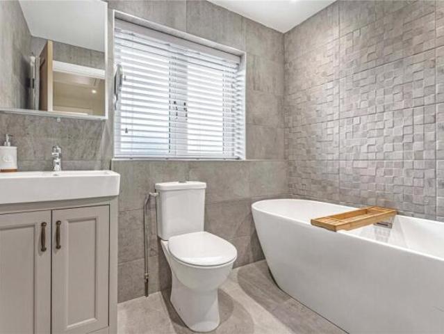 4 bedroom detached house for sale in Bertie Road, Cumnor, OX2