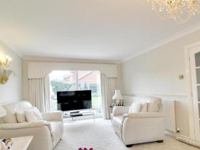 4 Bedroom Detached House For Sale In Bessacarr, Doncaster