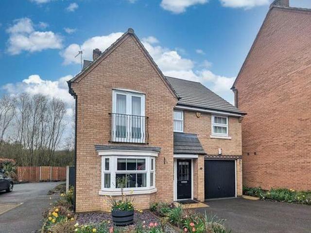 4 Bedroom Detached House For Sale In Bestwood Village