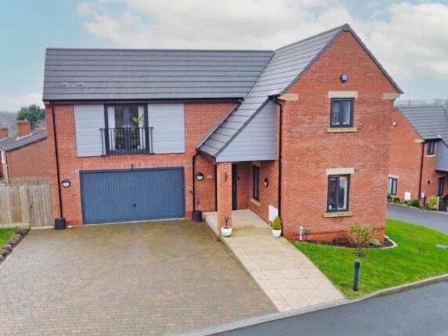4 Bedroom Detached House For Sale In Bestwood Village