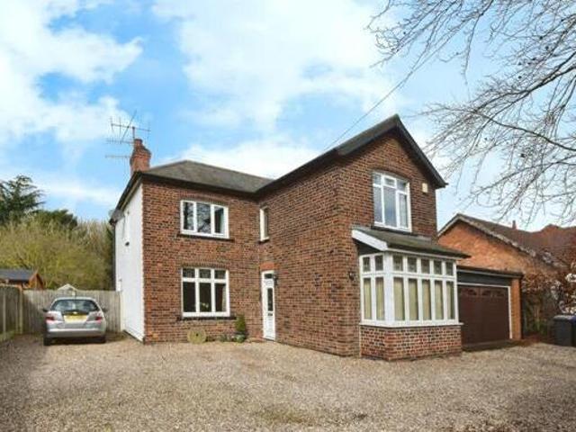4 Bedroom Detached House For Sale In Bestwood Village