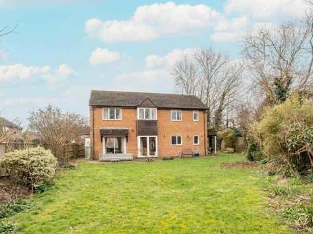 4 Bedroom Detached House For Sale In Bicester
