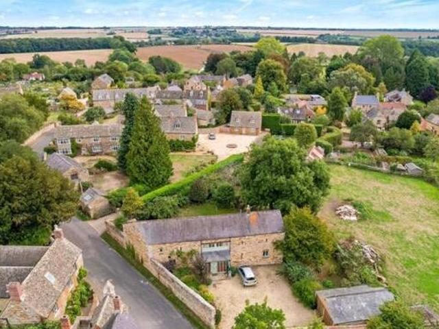 4 Bedroom Detached House For Sale In Bicester, Oxfordshire