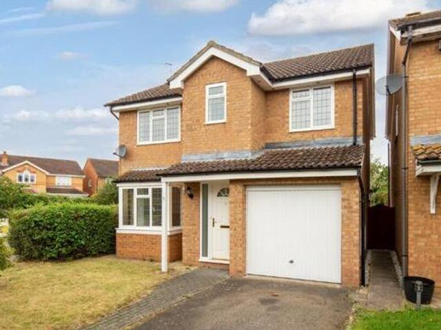 4 Bedroom Detached House For Sale In Bicester, Oxfordshire