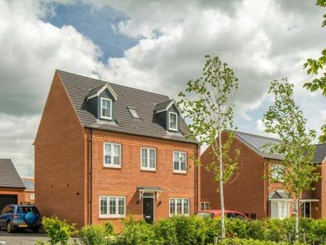 4 Bedroom Detached House For Sale In Bicester, Oxfordshire