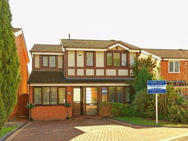 4 bedroom detached house for sale in Bilberry Close The Rock TF3