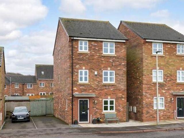 4 Bedroom Detached House For Sale In Billinge