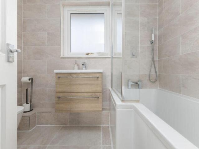 4 bedroom detached house for sale in Binniehill Road, Cumbernauld, G68