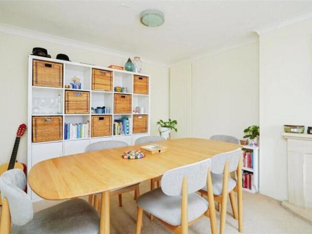4 bedroom detached house for sale in Binswood Avenue, Headington, Oxford, Oxfordshire, OX3