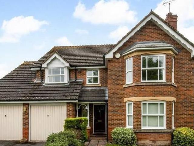 4 bedroom detached house for sale in Birch Close Colden Common Winchester SO21 SO21