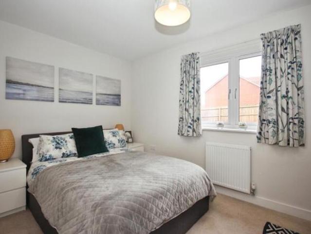 4 bedroom detached house for sale in Birch Drive, LEAMINGTON SPA, Warwickshire, CV33
