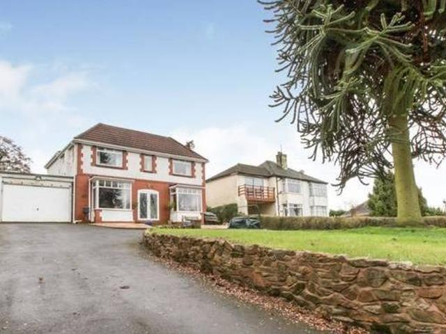 4 bedroom detached house for sale in Birch Tree Lane Scholar Green StokeonTrent Cheshire ST7