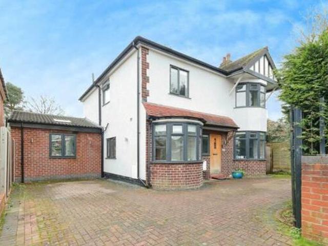 4 Bedroom Detached House For Sale In Birmingham