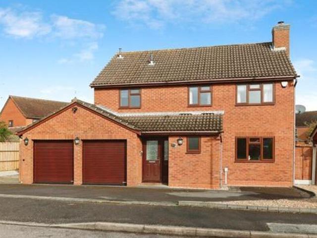4 Bedroom Detached House For Sale In Birmingham, Warwickshire