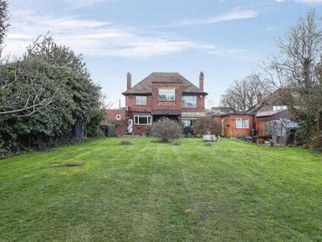 4 Bedroom Detached House For Sale In Birmingham, West Midlands